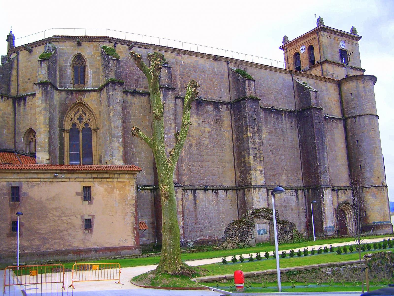 Ayuntamiento de Oiartzun: Información útil y fotos