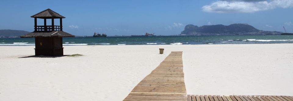 Playa El Rinconcillo: Información útil y fotos