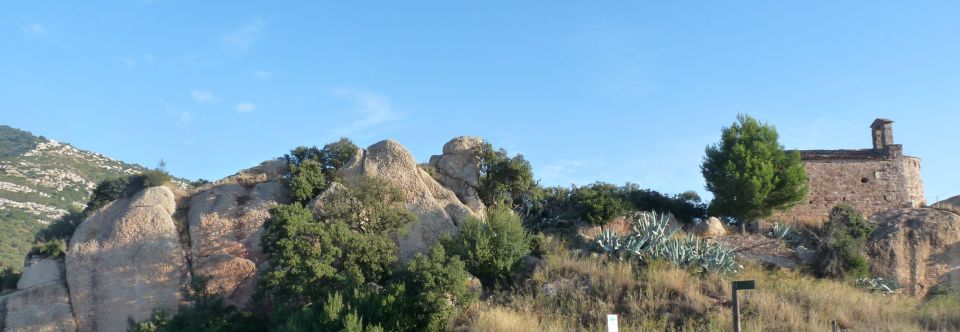 Sant Pere Sacama: Información útil y fotos