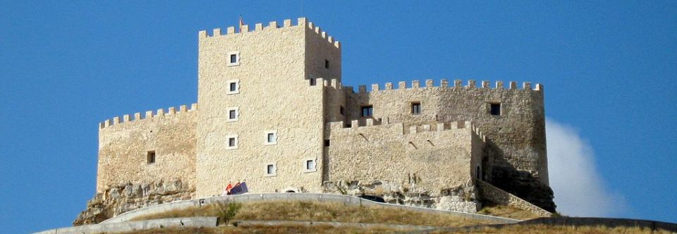 Castillo de Curiel de Duero: Información útil y fotos