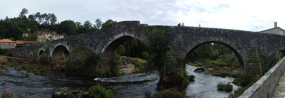 A Ponte Maceira: Información útil y fotos