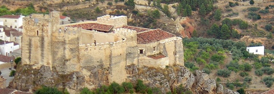 Castillo de Yeste: Información útil y fotos