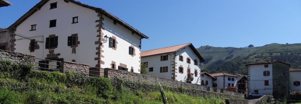 Etxalar (Navarra): Qué ver y dónde dormir