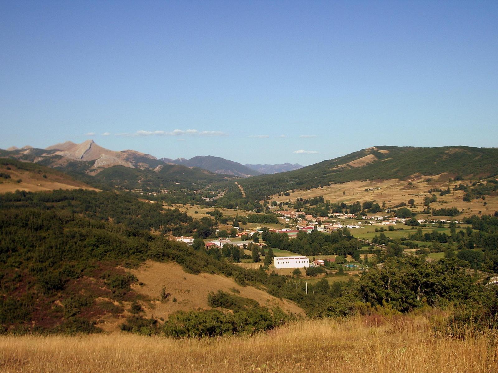 Robledo de Fenar (León): Qué ver y dónde dormir