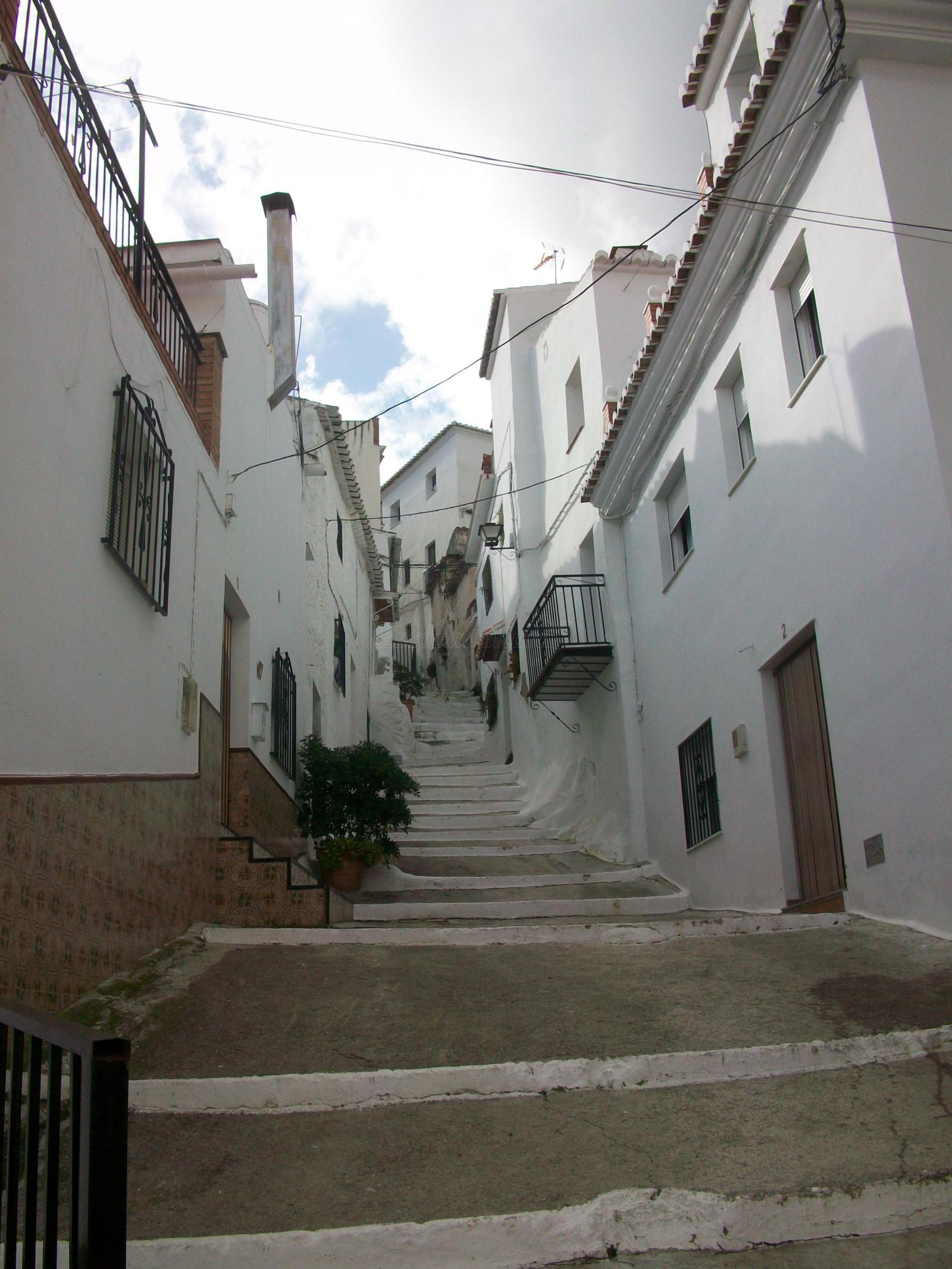Sedella (Málaga): Qué ver y dónde dormir