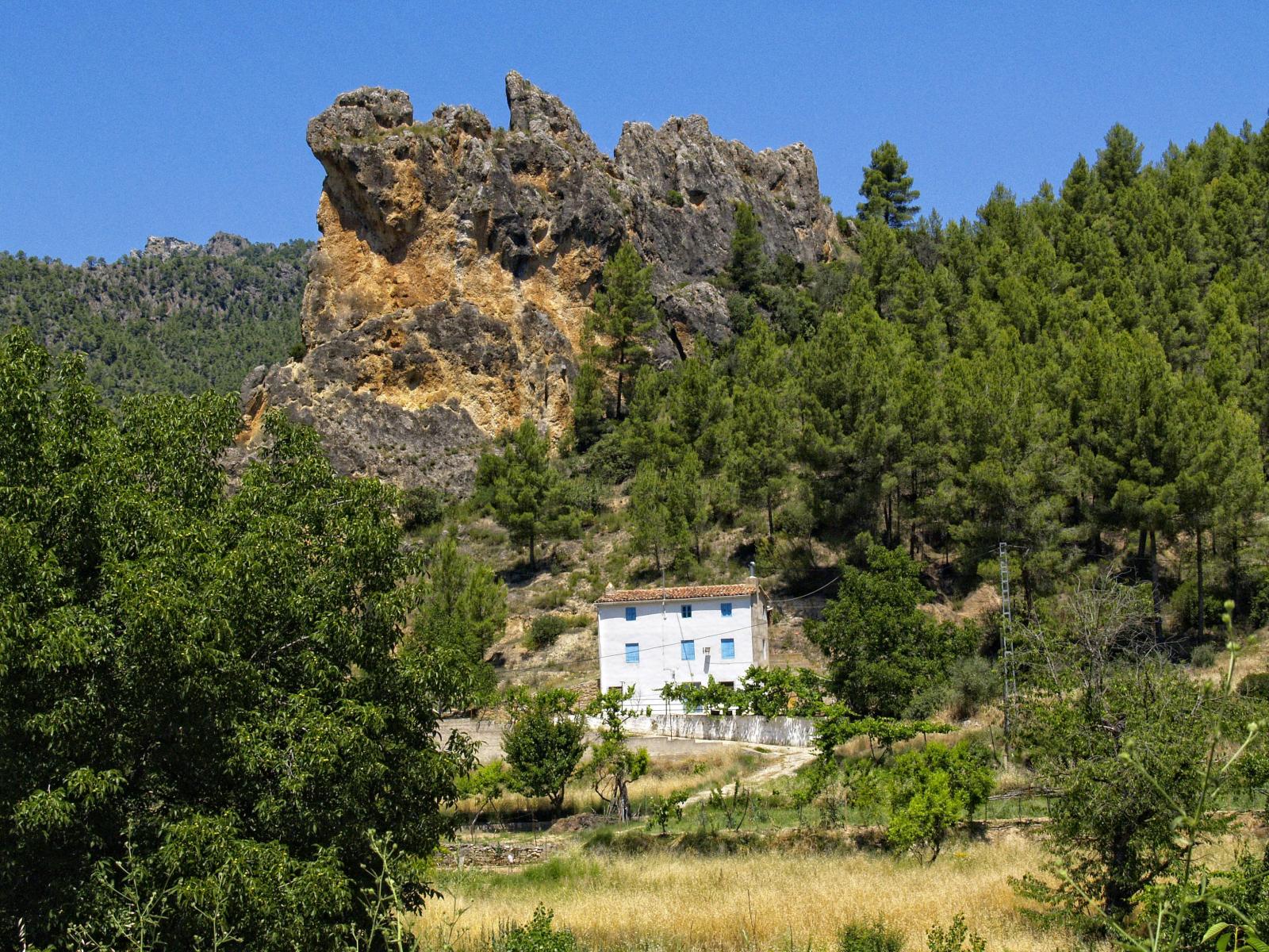 Parolis (Albacete): Qué ver y dónde dormir