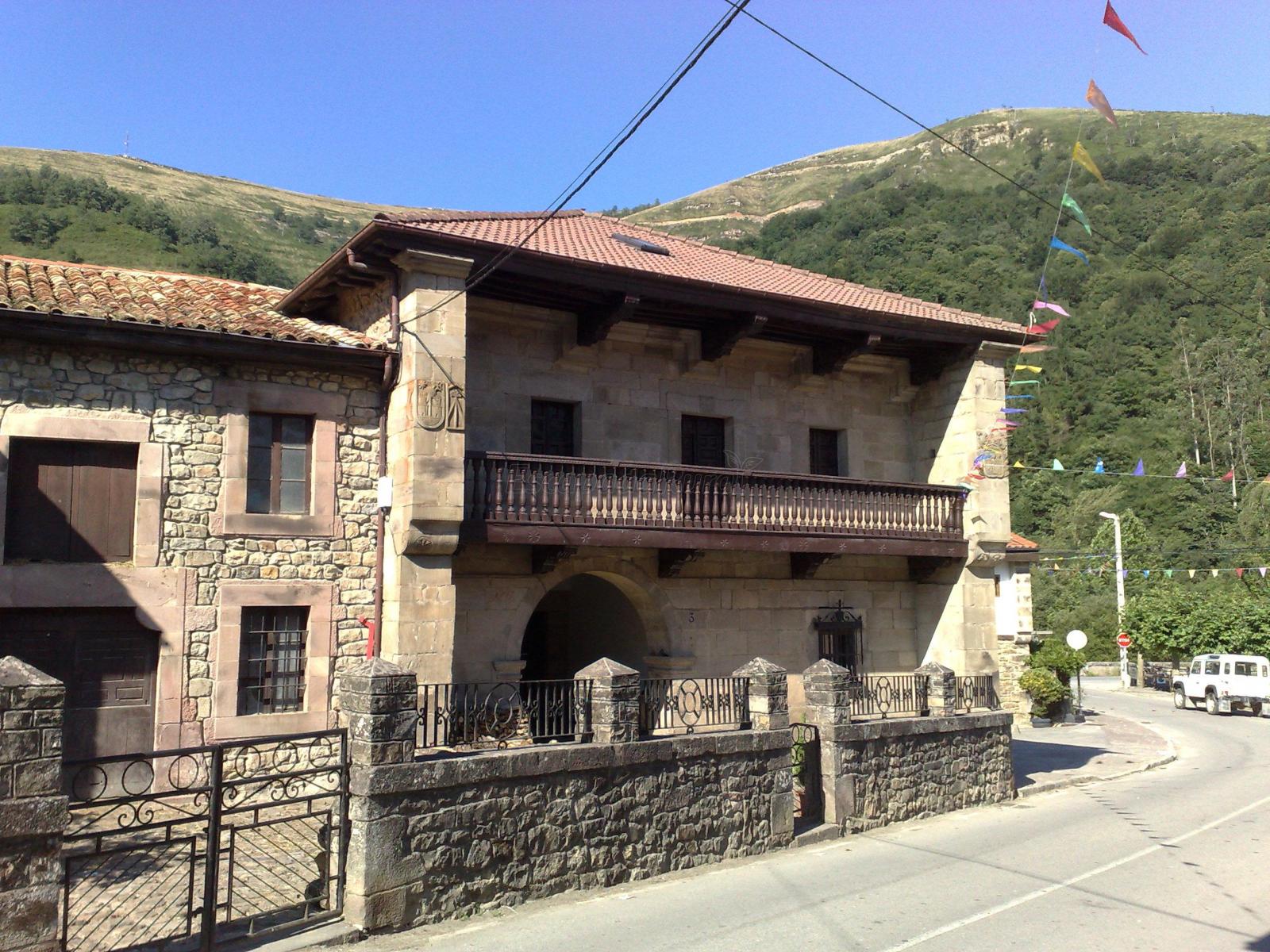 Cosío (Cantabria): Qué ver y dónde dormir