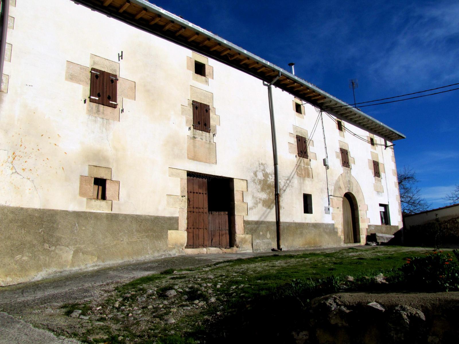 Ecala (Navarra): Qué ver y dónde dormir