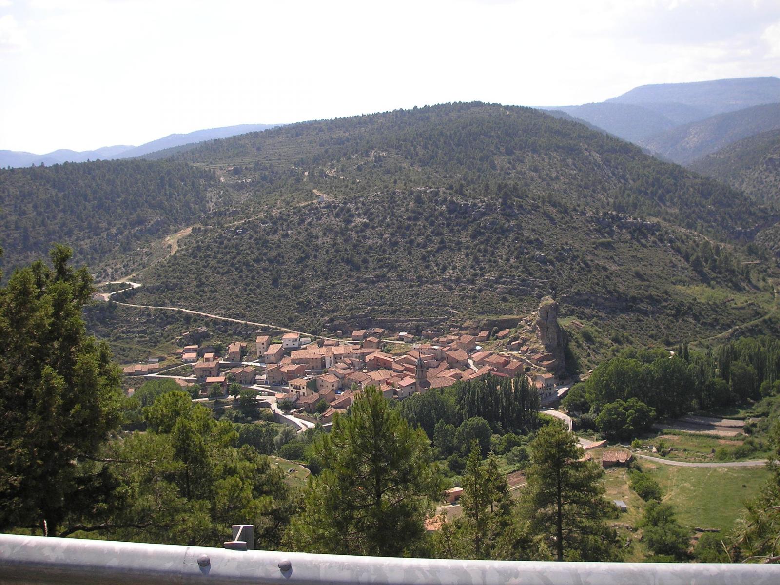Tormón (Teruel): Qué ver y dónde dormir