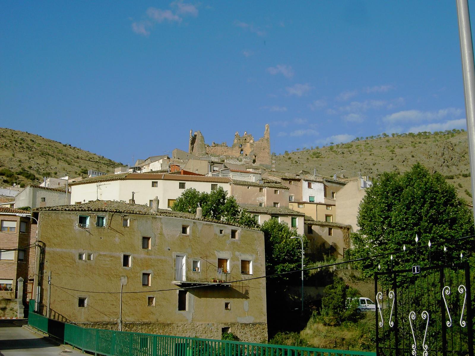 Jarque (Zaragoza): Qué ver y dónde dormir