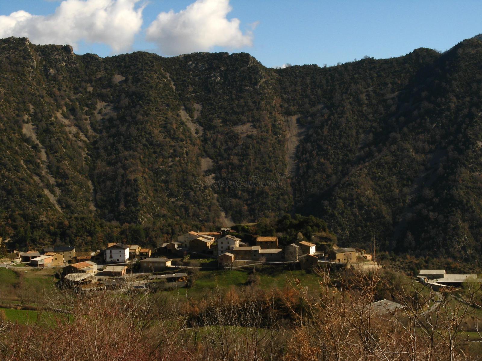 Senz (Huesca): Qué ver y dónde dormir