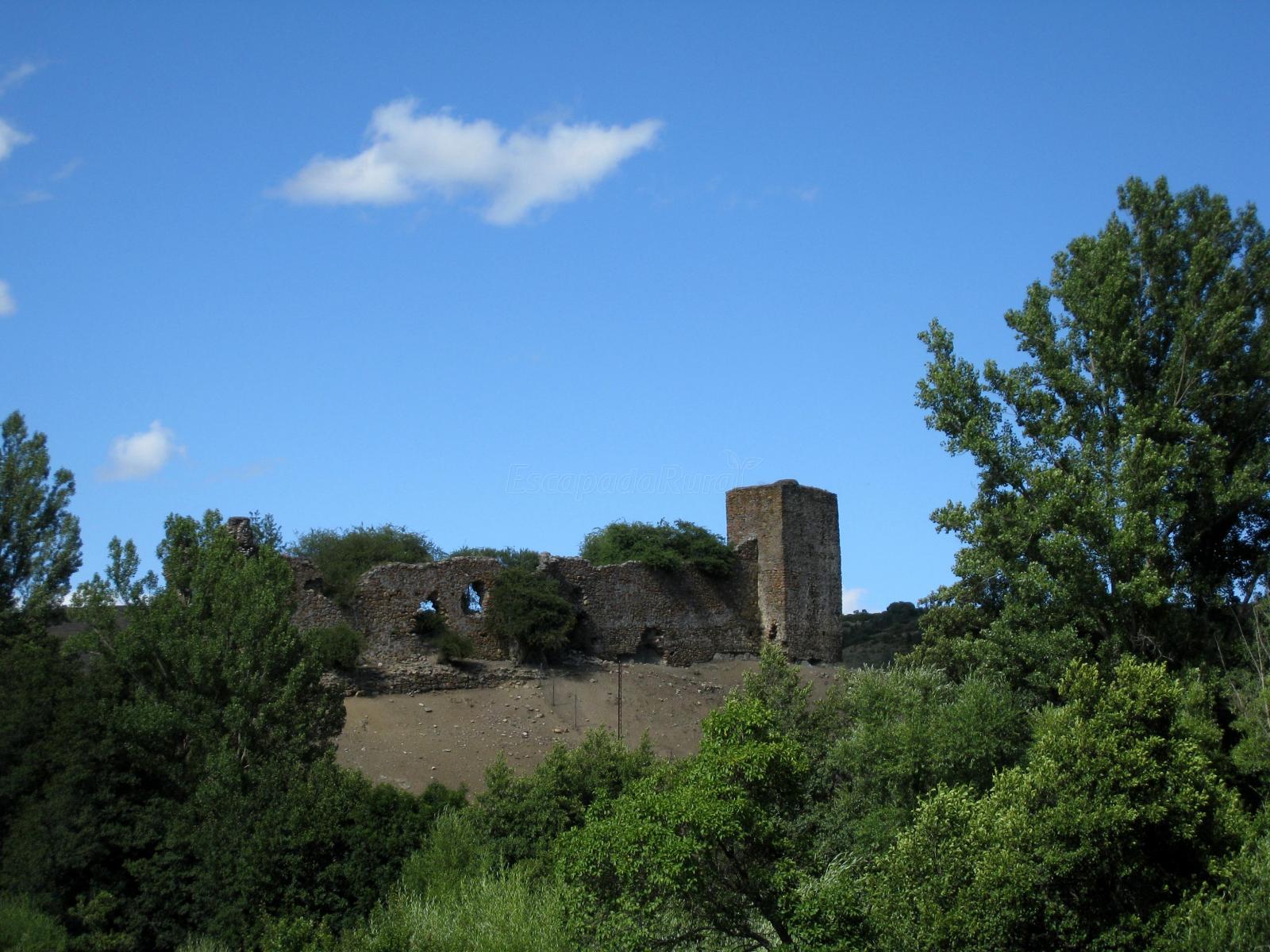 El Castillo (León): Qué ver y dónde dormir